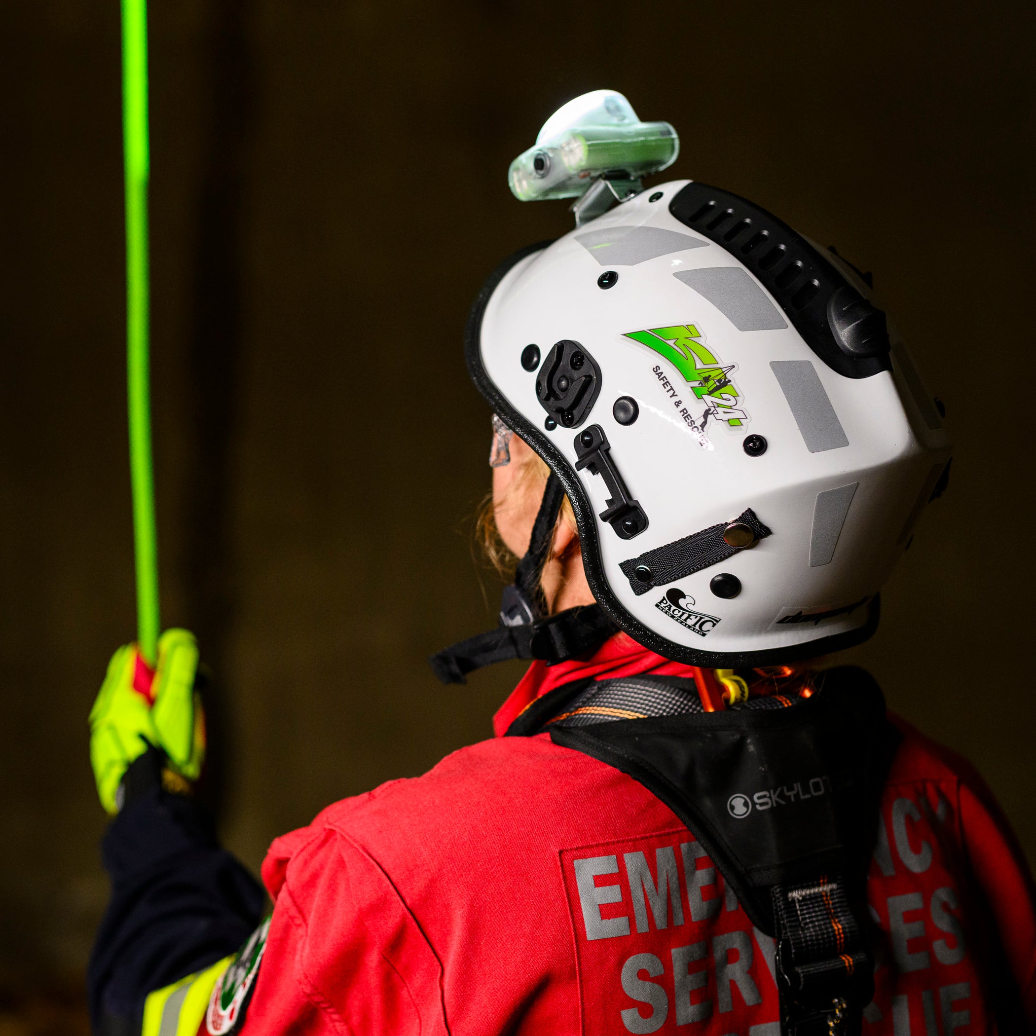 R6 Dominator Rescue Helmet — ISH24 Safety and Rescue Store