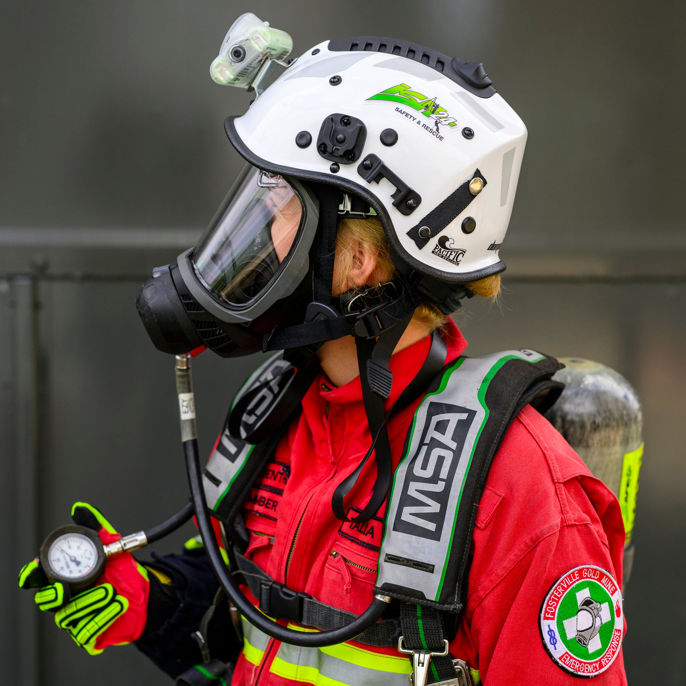 R6 Dominator Rescue Helmet — ISH24 Safety and Rescue Store
